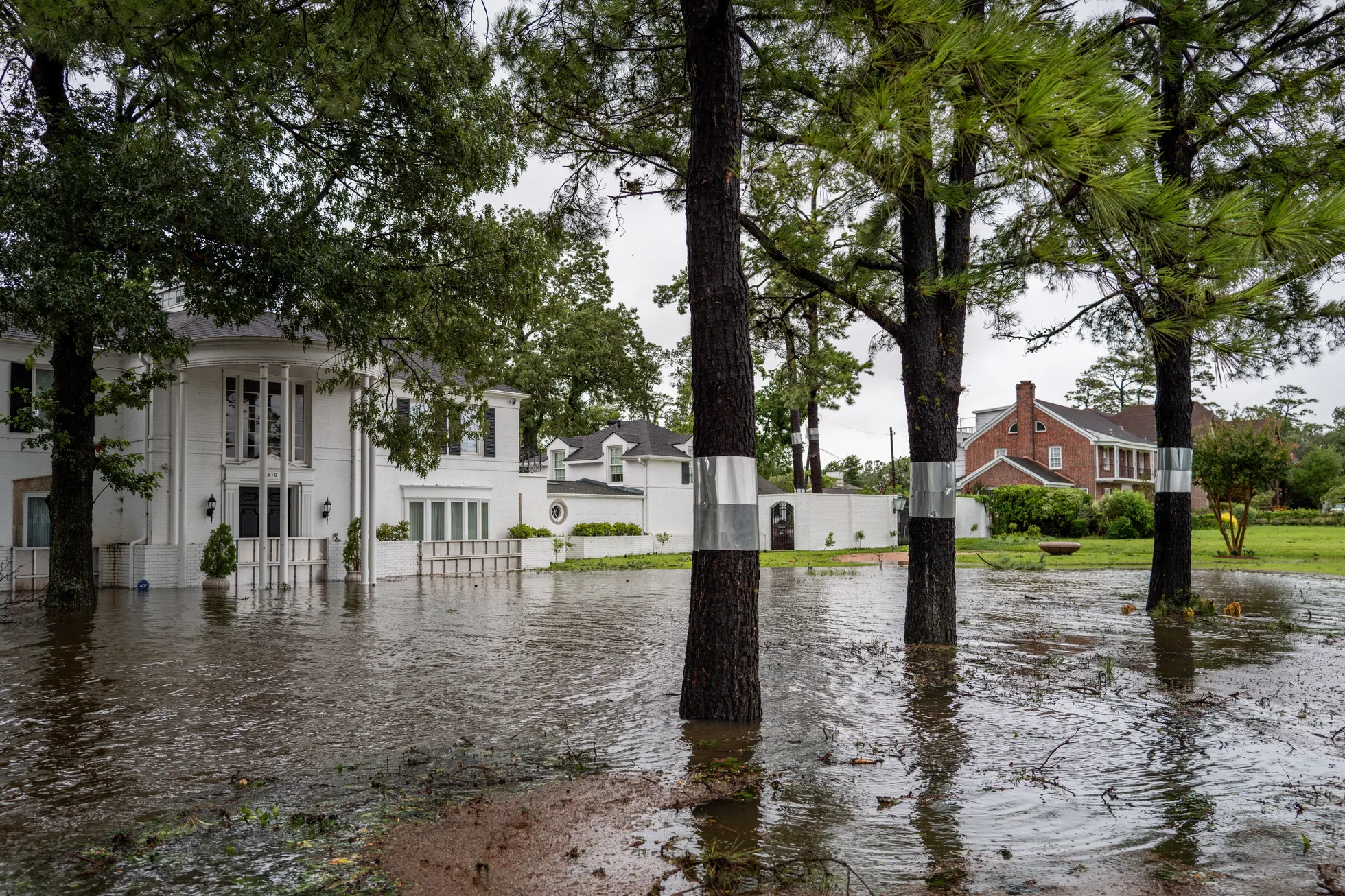 Hurricane Beryl Leaves Two Dead and Over Two Million Without Power in Texas - FAME Delivered